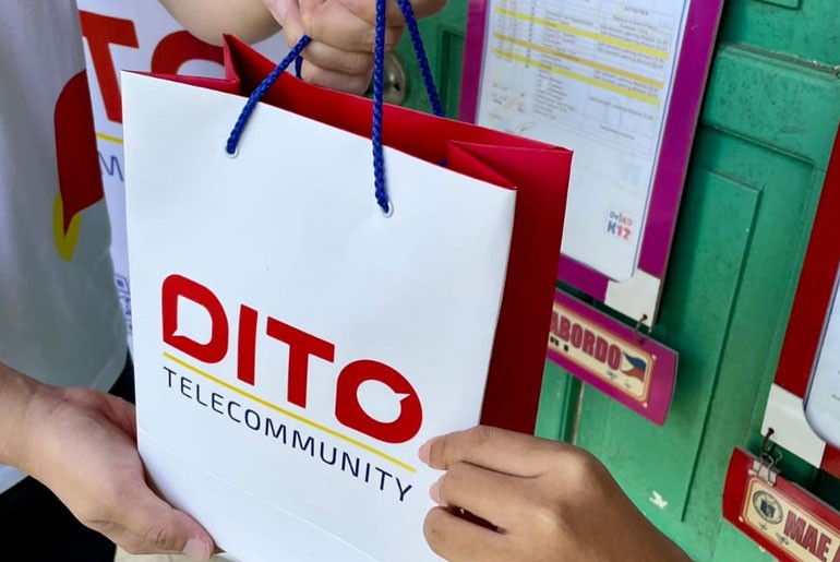DITO Telecommunity donates mobile phone & free service to Visayas ...